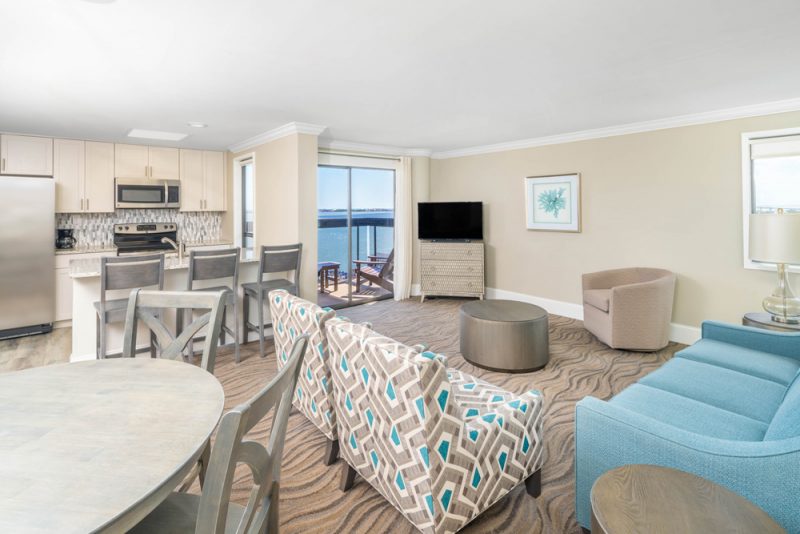 Gallery - The Islander Hotel & Resort