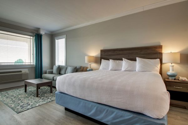 Rooms - The Islander Hotel & Resort