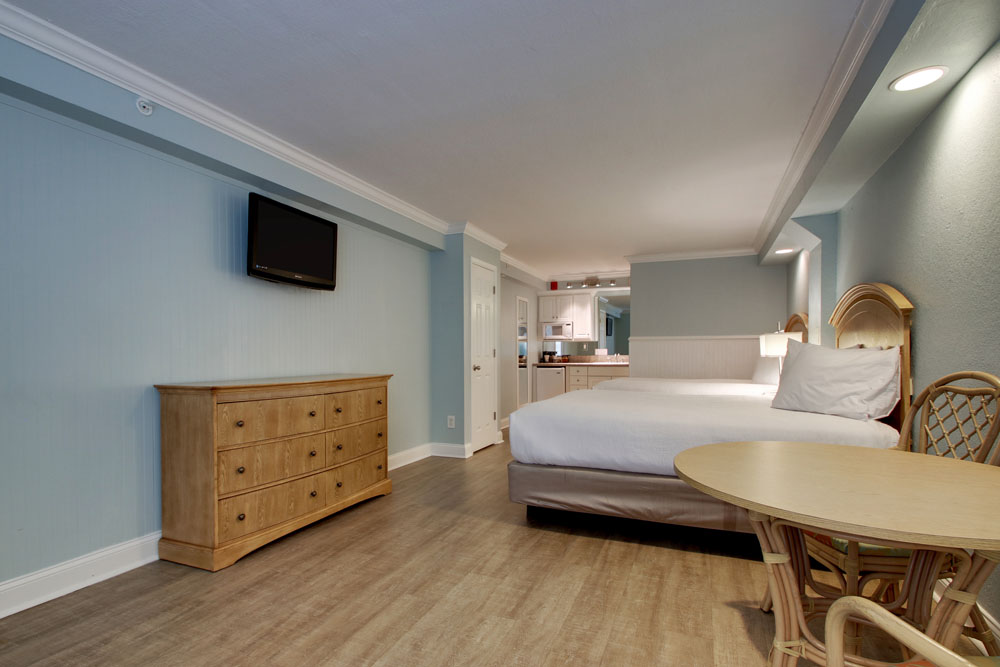 Rooms - The Islander Hotel & Resort