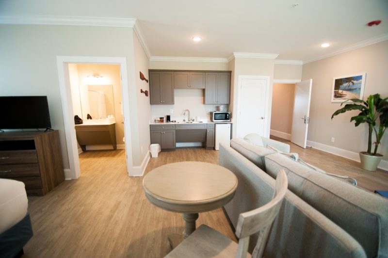 Rooms - The Islander Hotel & Resort