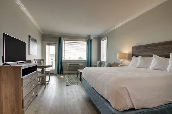 Rooms - The Islander Hotel & Resort